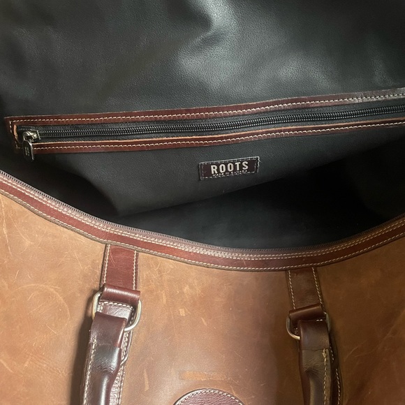 Roots | Bags | Roots Leather Duffel Bag Baileys Large | Poshmark